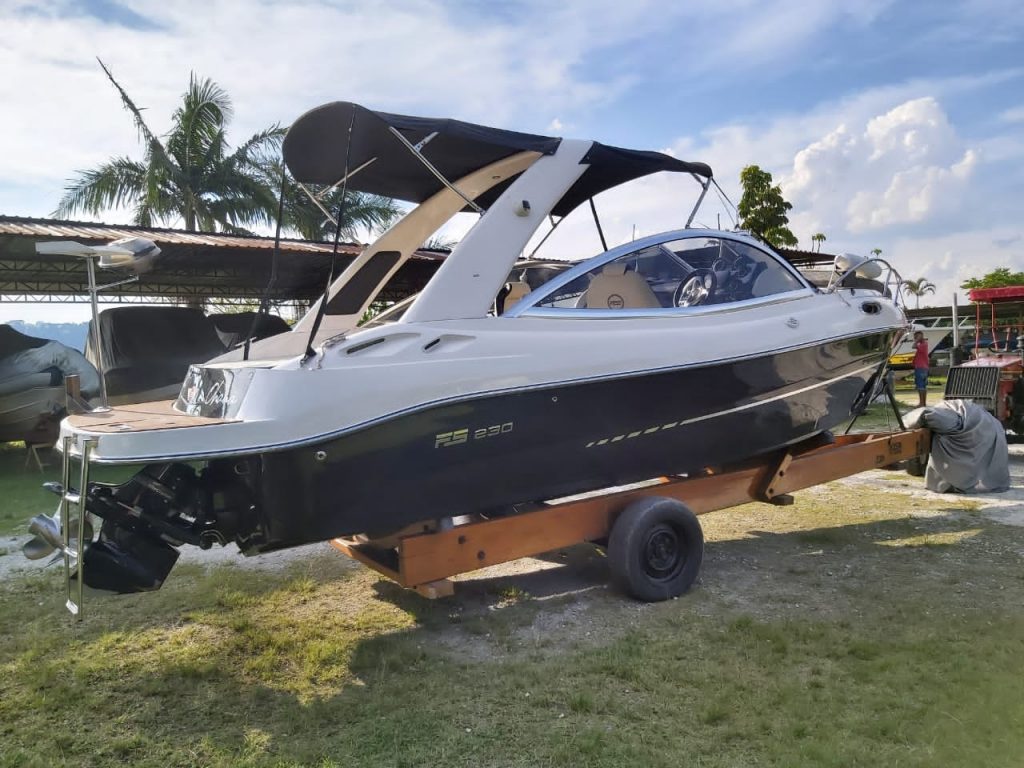 FS 230 - Estrela Náutica